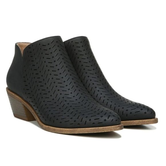 Life Stride | Shoes | Lifestride Payton Booties In Black Size 9 Wide ...